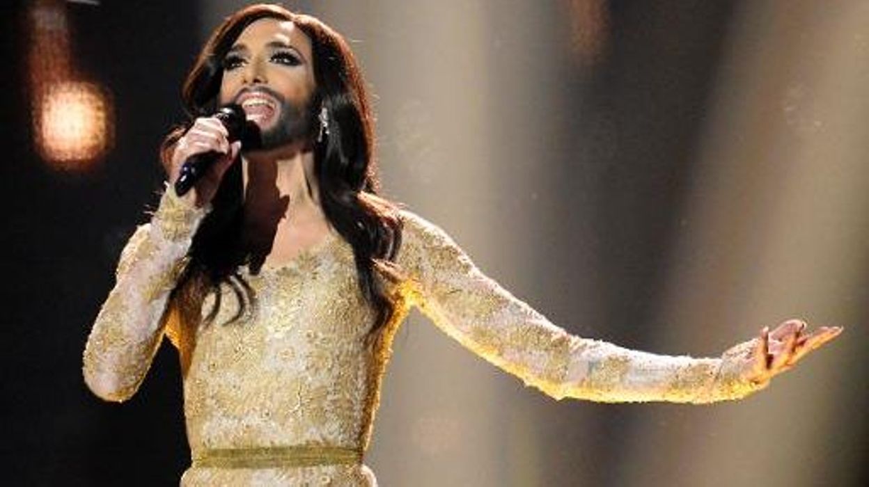 Eurovision: victoire du chanteur autrichien travesti Conchita Wurst