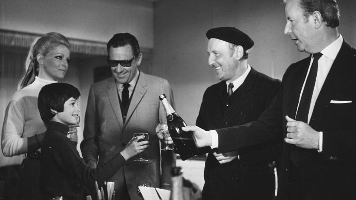 Bourvil dans tous ses états : sa vie en 14 épisodes