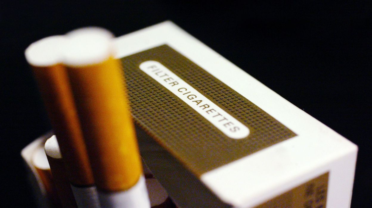 Fumer tue un peu moins depuis 8 ans: 425 décès évités
