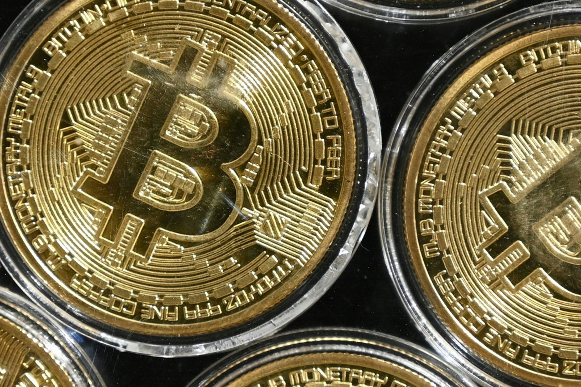 Combien Fait 1 Million De Dollars En Euros AUTOMASITES combien-fait-1-million-de-dollars-en-euros-automasites