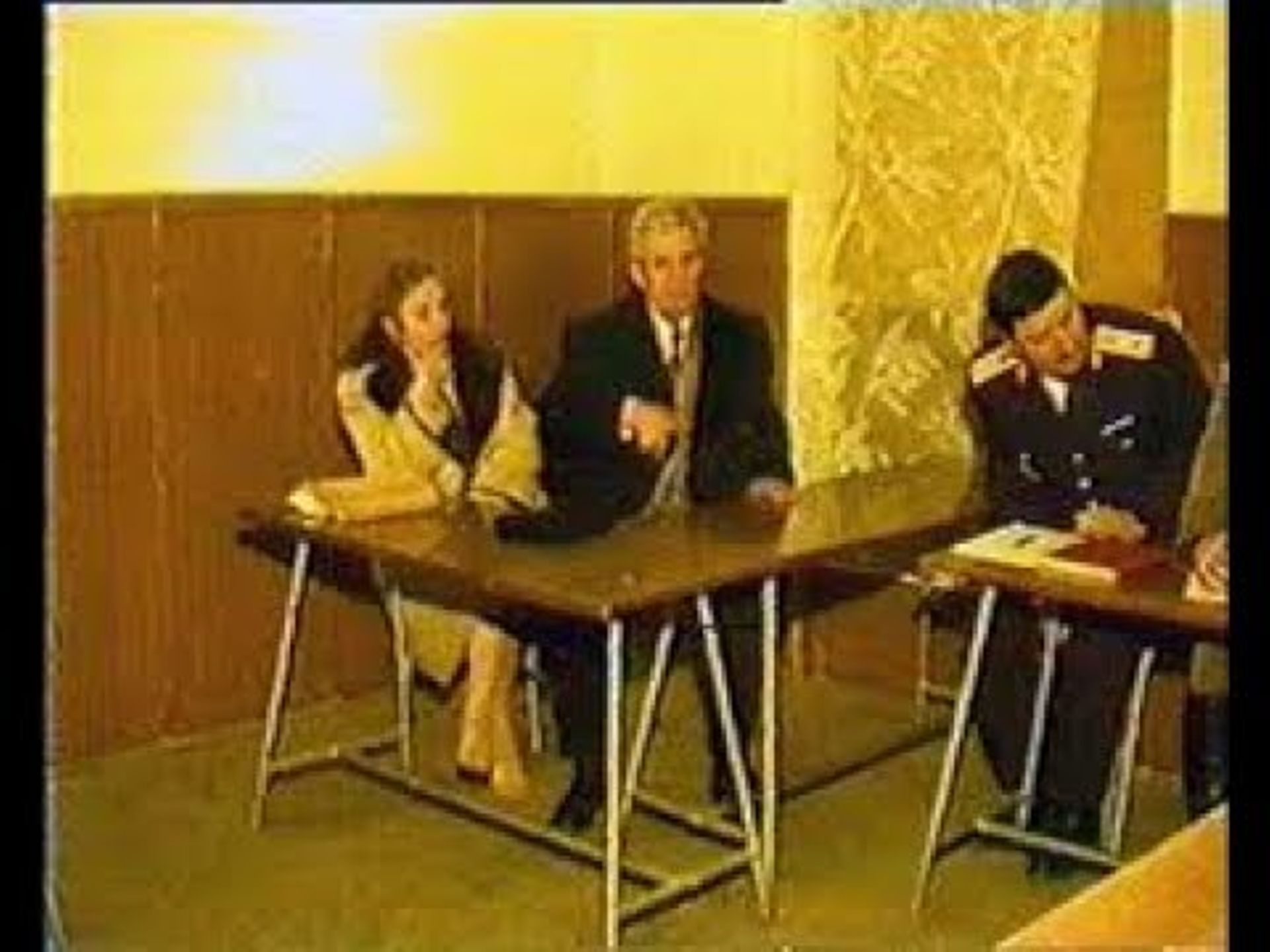 Il y a 30 ans, le procès et l'exécution de Ceausescu marquent le ...