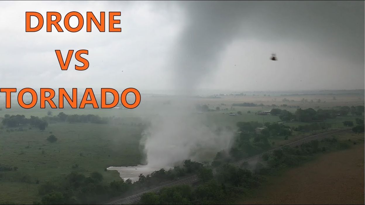 Les chasseurs de tornade : un métier à risques - rtbf.be