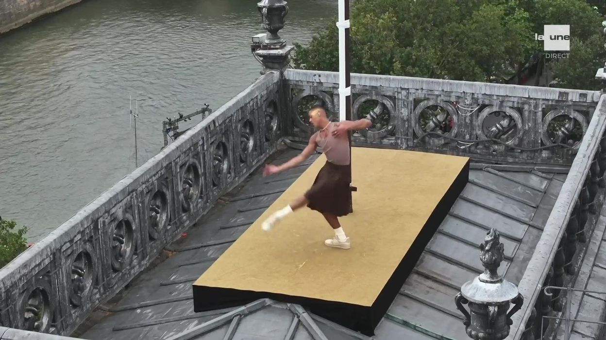 Molières 2025 : le monde du théâtre sacre Thomas Jolly et sa mise en scène de l’ouverture des JO ...