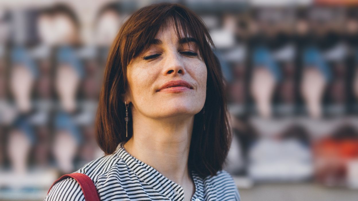 Hallucinations olfactives : quand sentir des odeurs fantômes devient ...