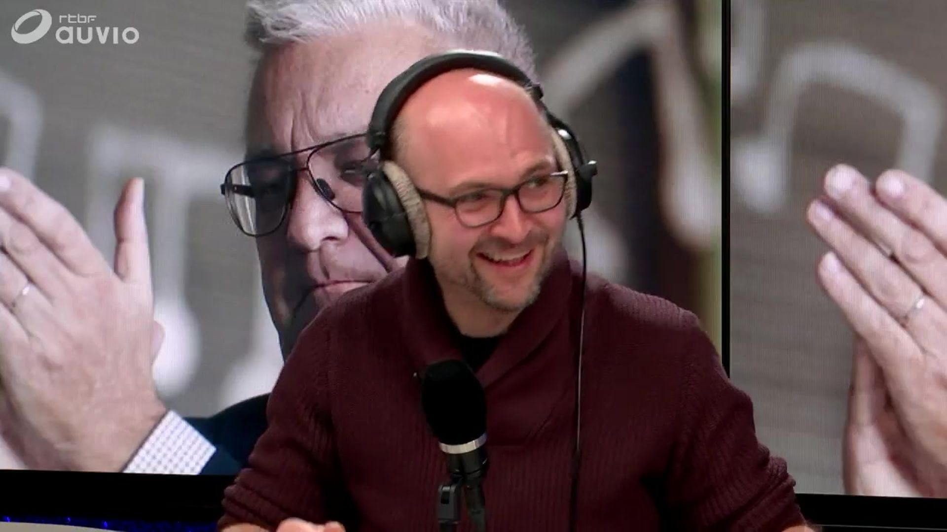 Christophe Bourdon - L'interview du Prince Laurent - C'est Presque ...