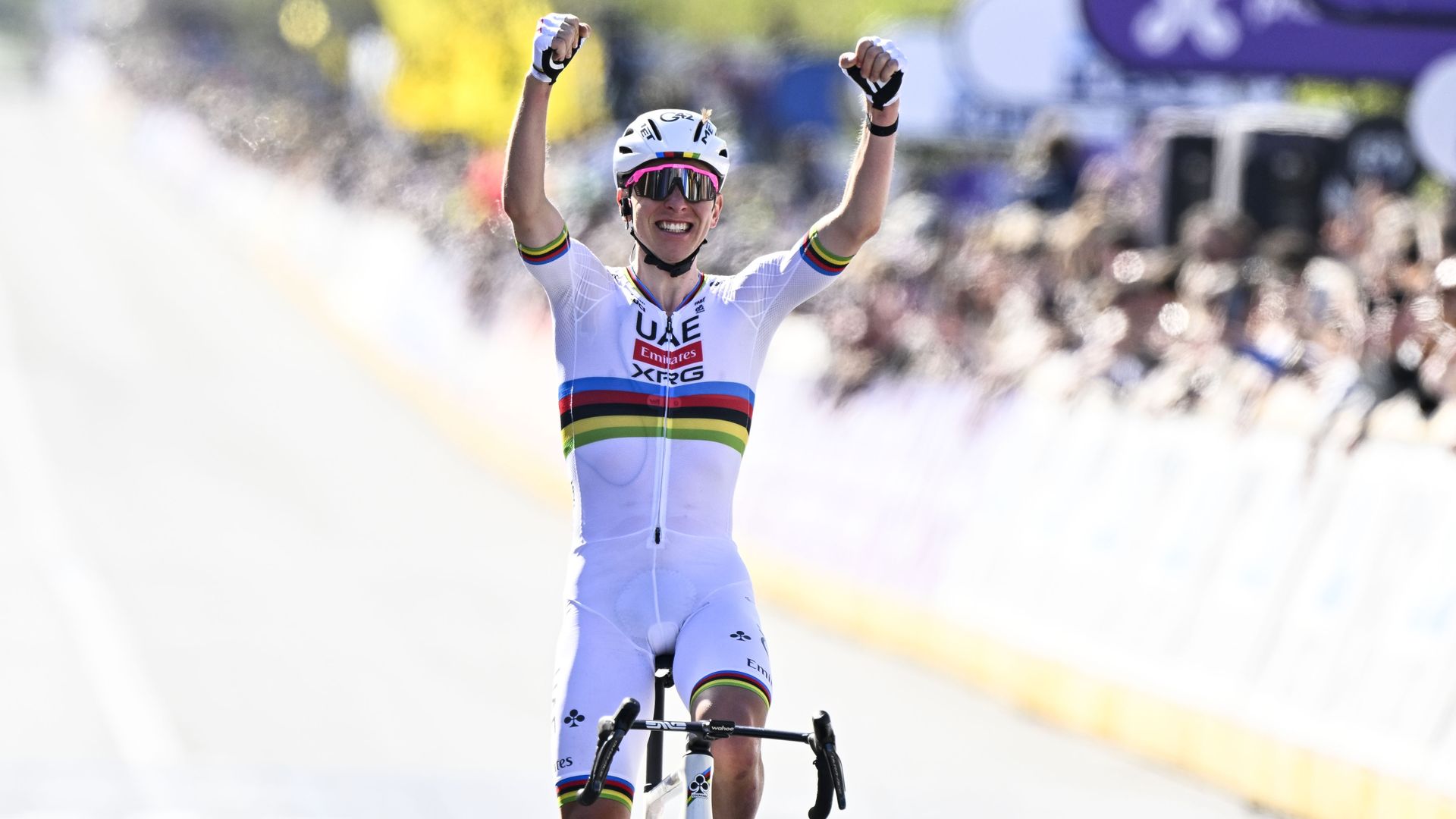 Grand huit pour Tadej Pogacar : le Slovène surclasse le Tour des Flandres et s’offre un nouveau ...