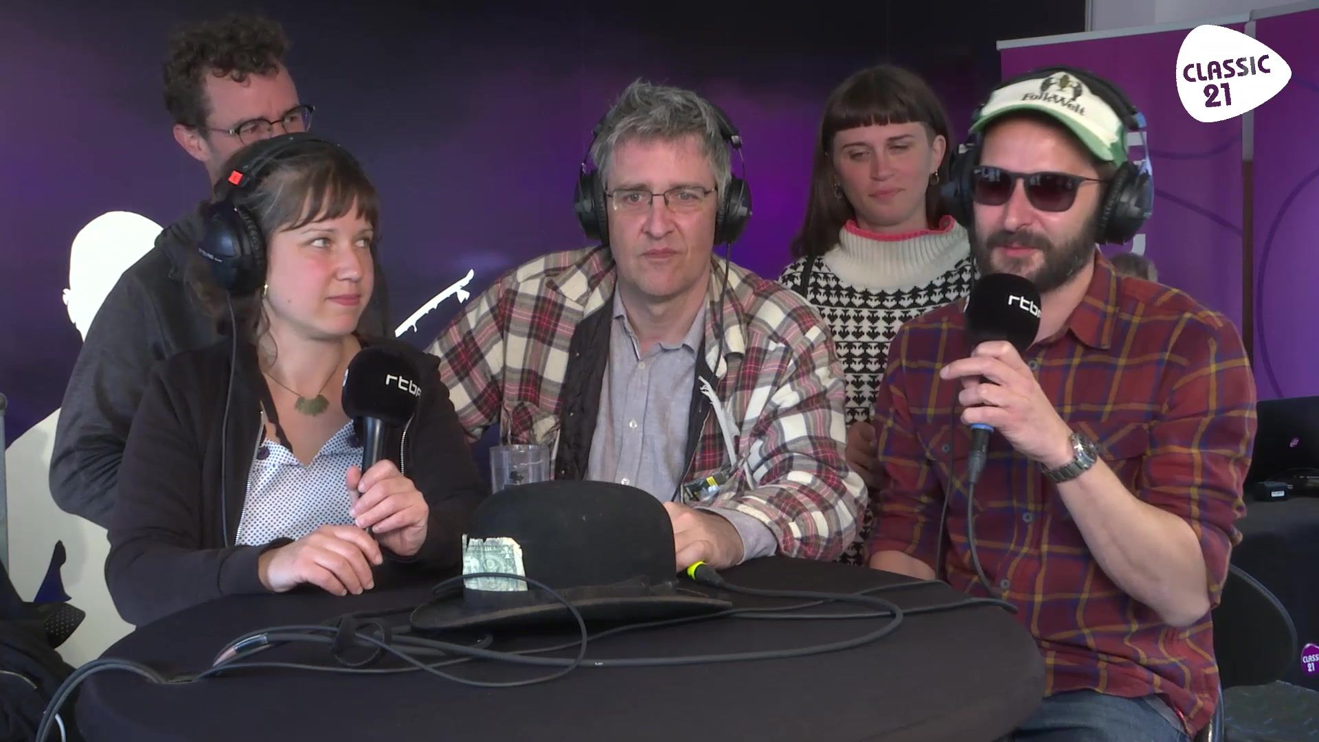 High Jinks Delegation en interview - - Auvio