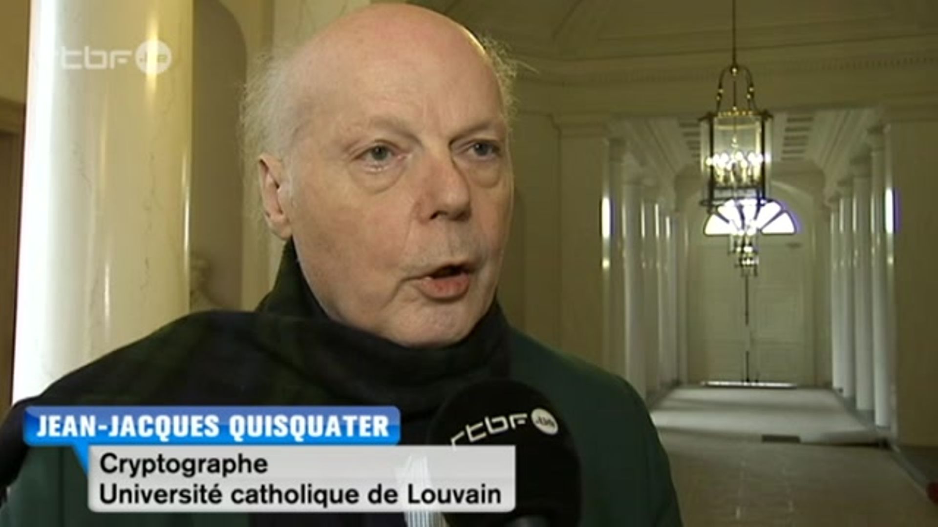 "L'espionnite aigue" des Américains - - Auvio