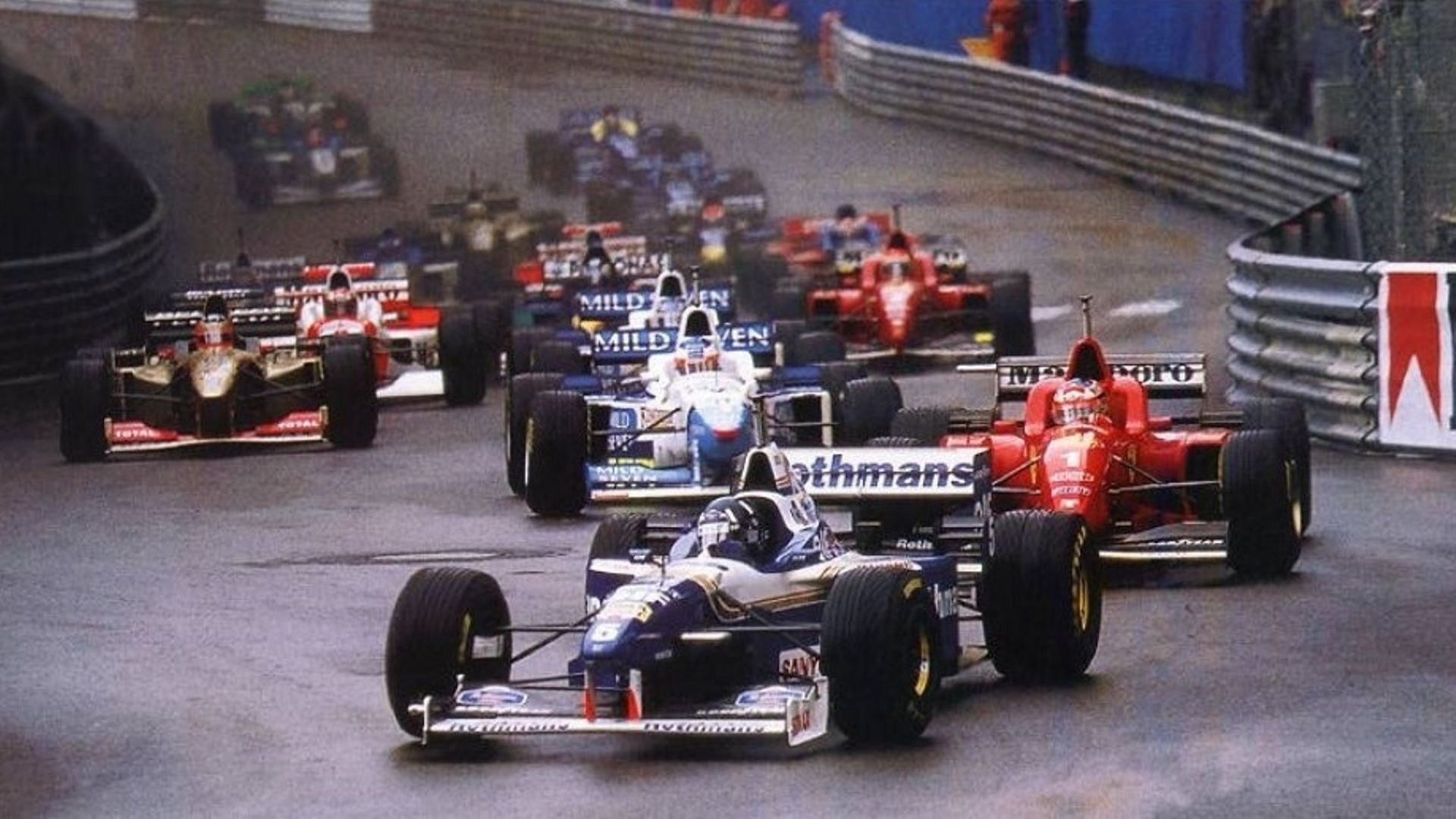 GP Monaco 1996 : 3 voitures à l'arrivée - GP Monaco 1996 - Auvio