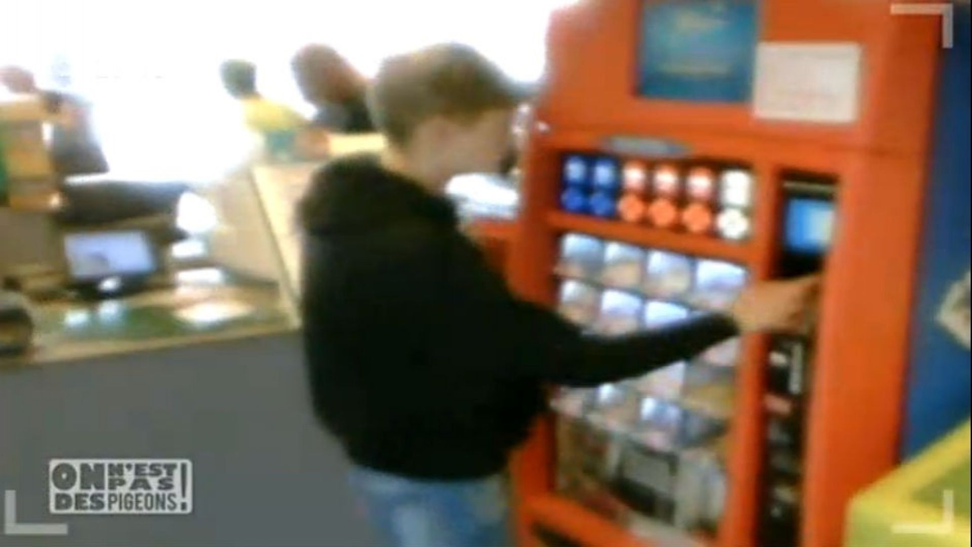 Lottomatic : un distributeur automatique de la Loterie Nationale ...