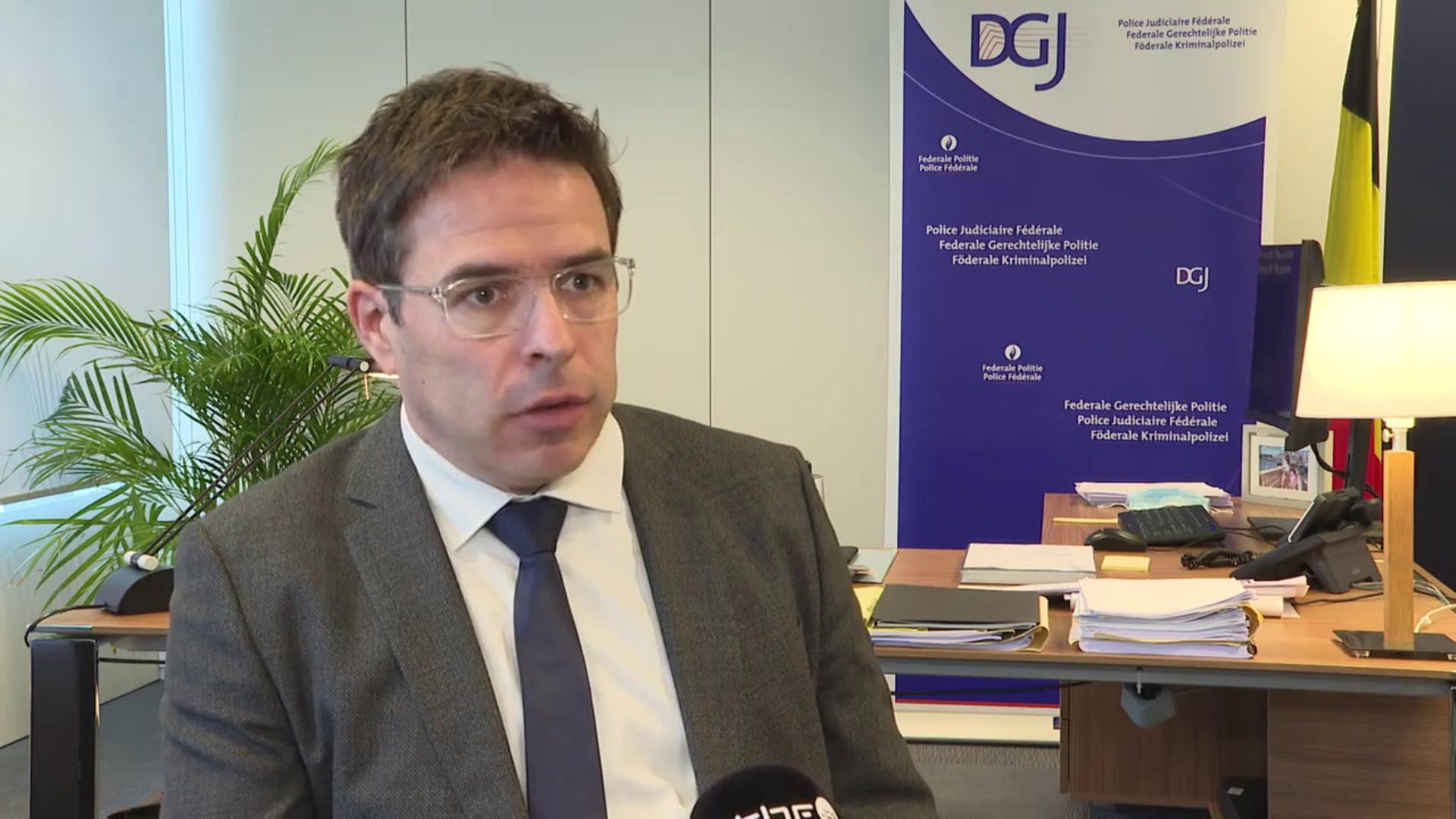 Procès des attentats de Paris : l'interview complète d'Éric Snoeck ...