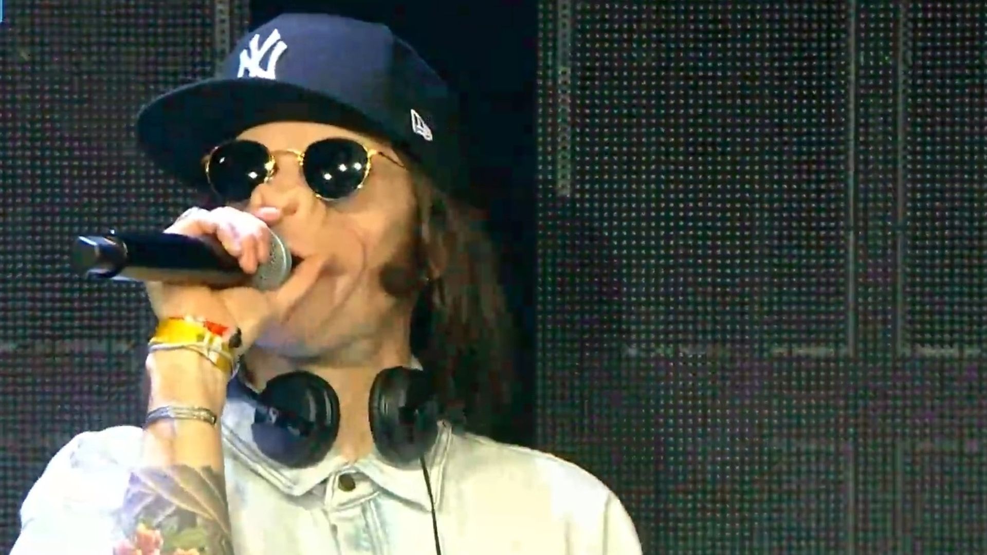 Kid Noize en showcase à Seraing - Kid Noize en showcase à Seraing - Auvio