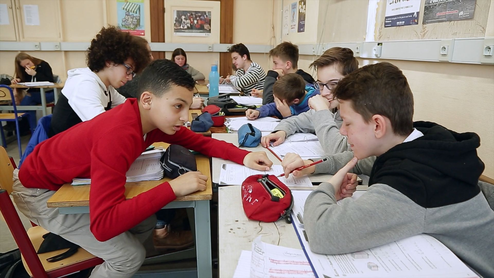 Élèves en liberté : L'élève est parfois le meilleur des profs - Un ...