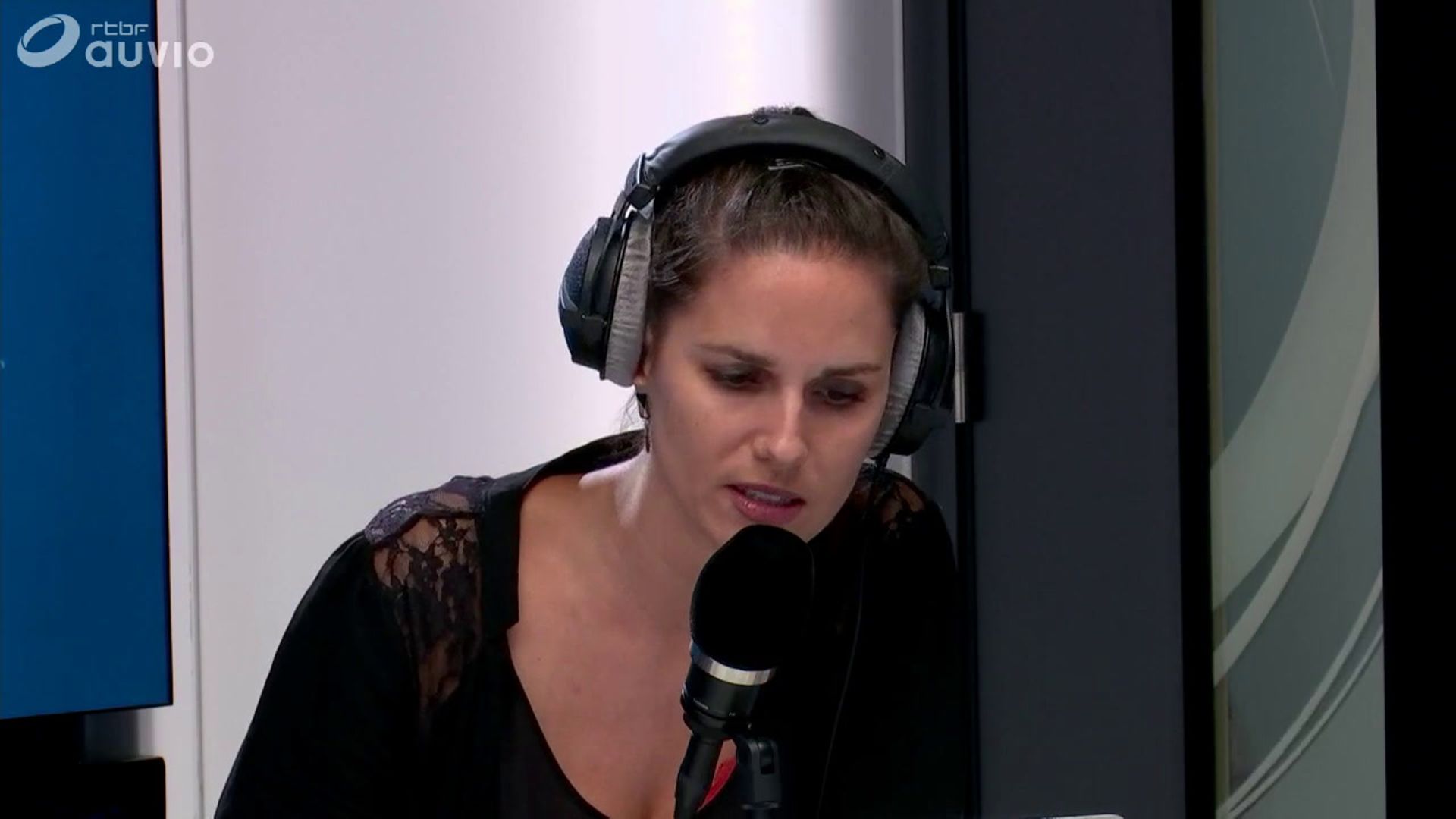 Myriam Leroy et la BD "Les Petites Victoires" - Entrez sans frapper - Auvio