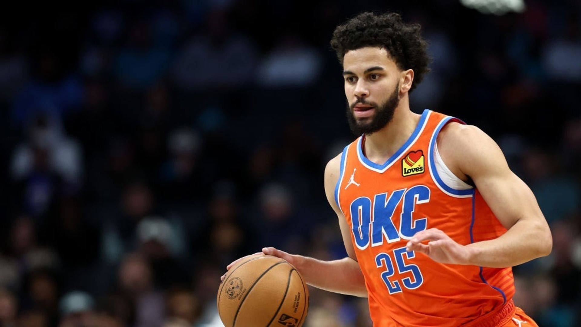 Ajay Mitchell décroche une 14e victoire de rang avec OKC mais sort ...