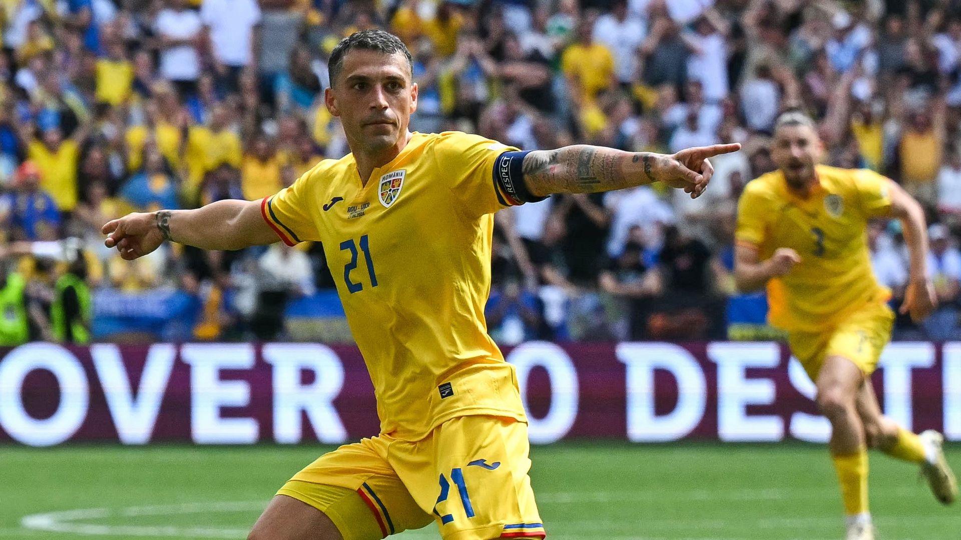 Roumanie - Ukraine : 1-0 but de Nicolae Stanciu - Euro 2024 - Auvio