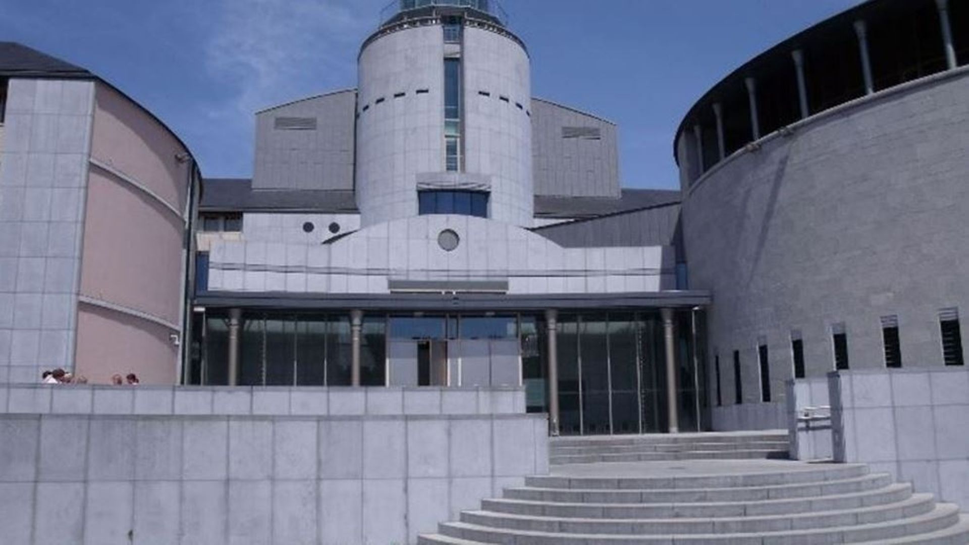 Le procès de Michaël Letellier à la Cour d'Assises de Mons - - Auvio