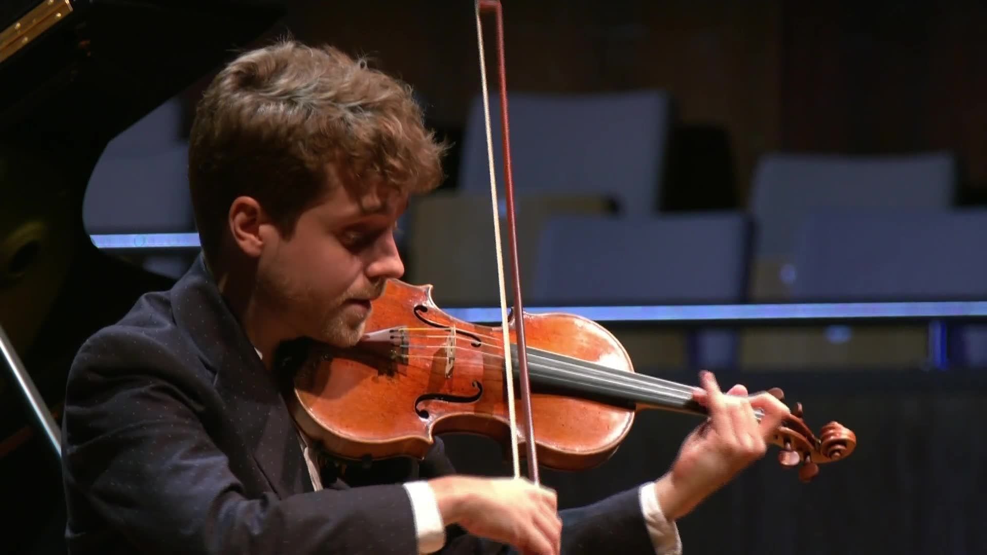Emmanuel Coppey - Première épreuve - Concours Reine Elisabeth – Violon ...