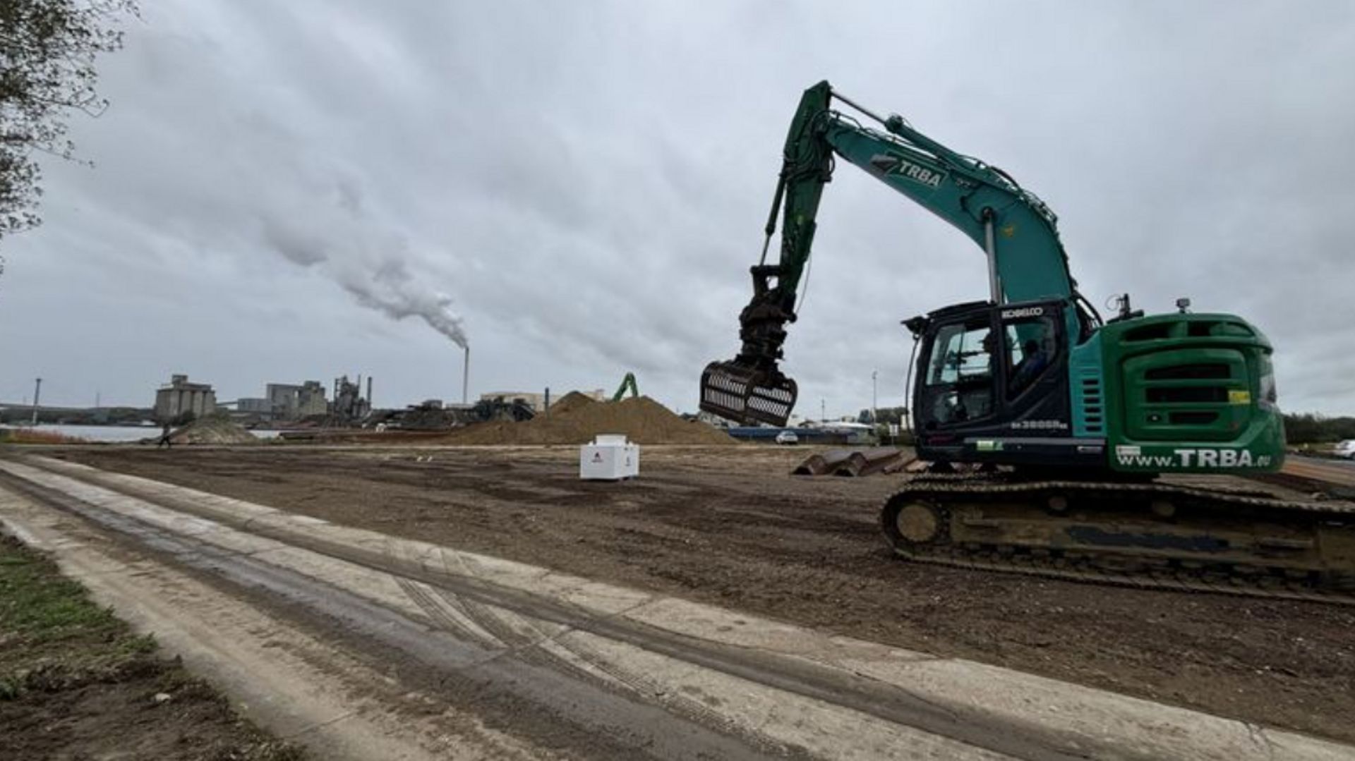 Début des travaux à l'écluse d'Obourg pour permettre le passage de plus ...