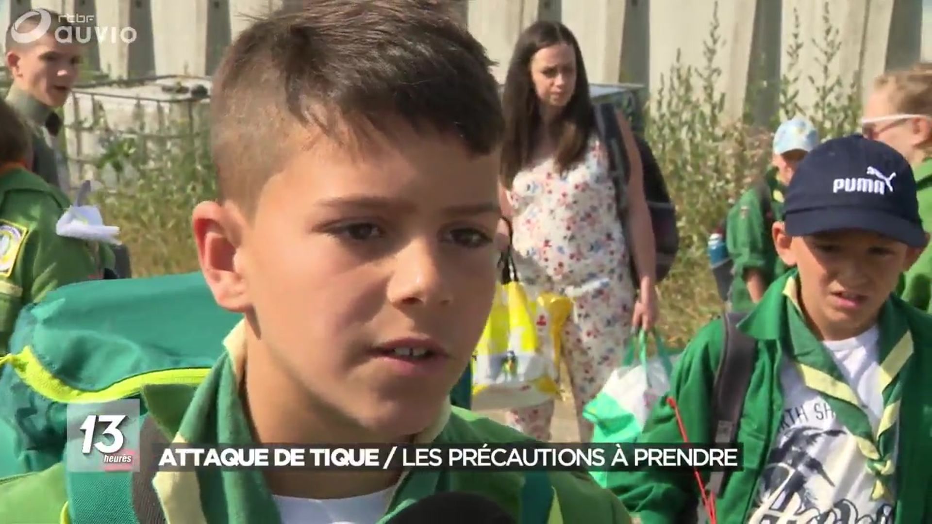 Comment se prémunir et traiter les tiques ? - JT 13h - Auvio