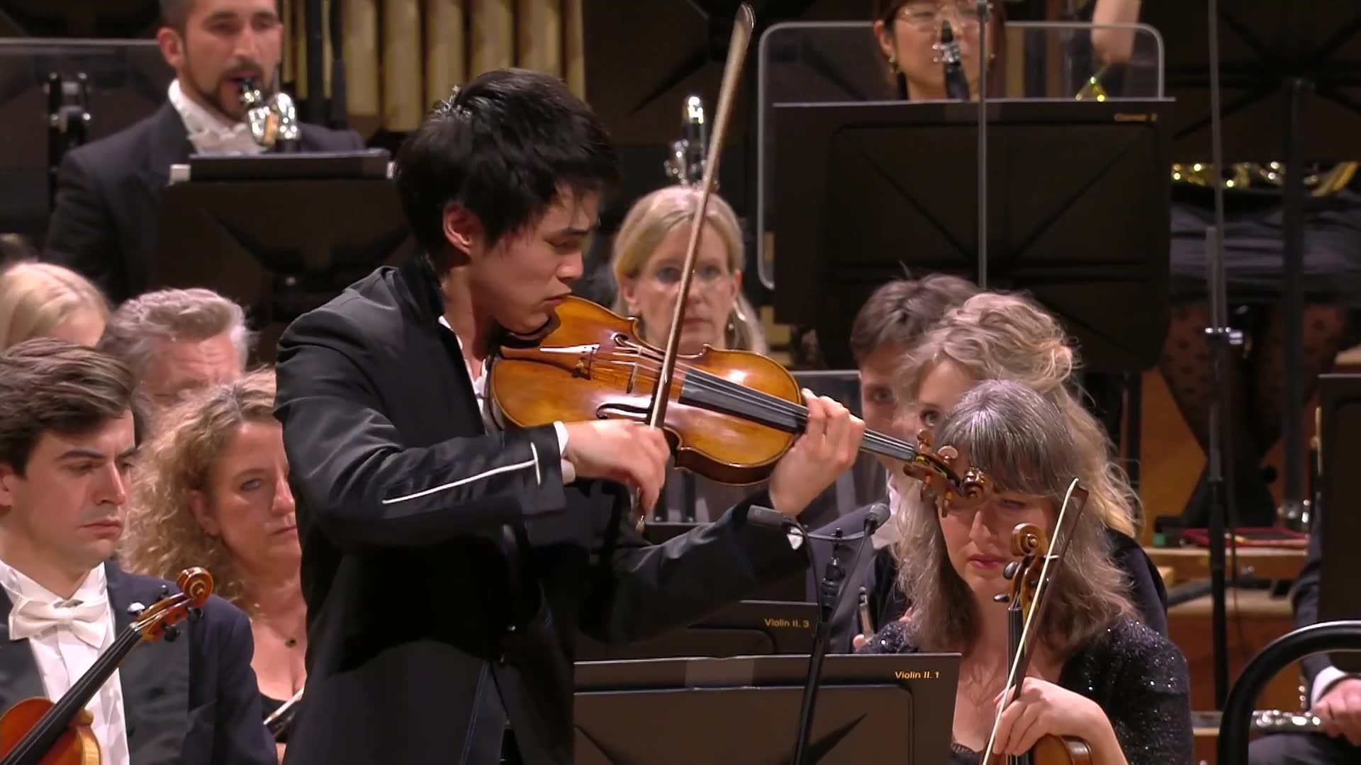 Kevin Zhu – Finale – Concerto - Concours Reine Elisabeth – Violon 2024 ...