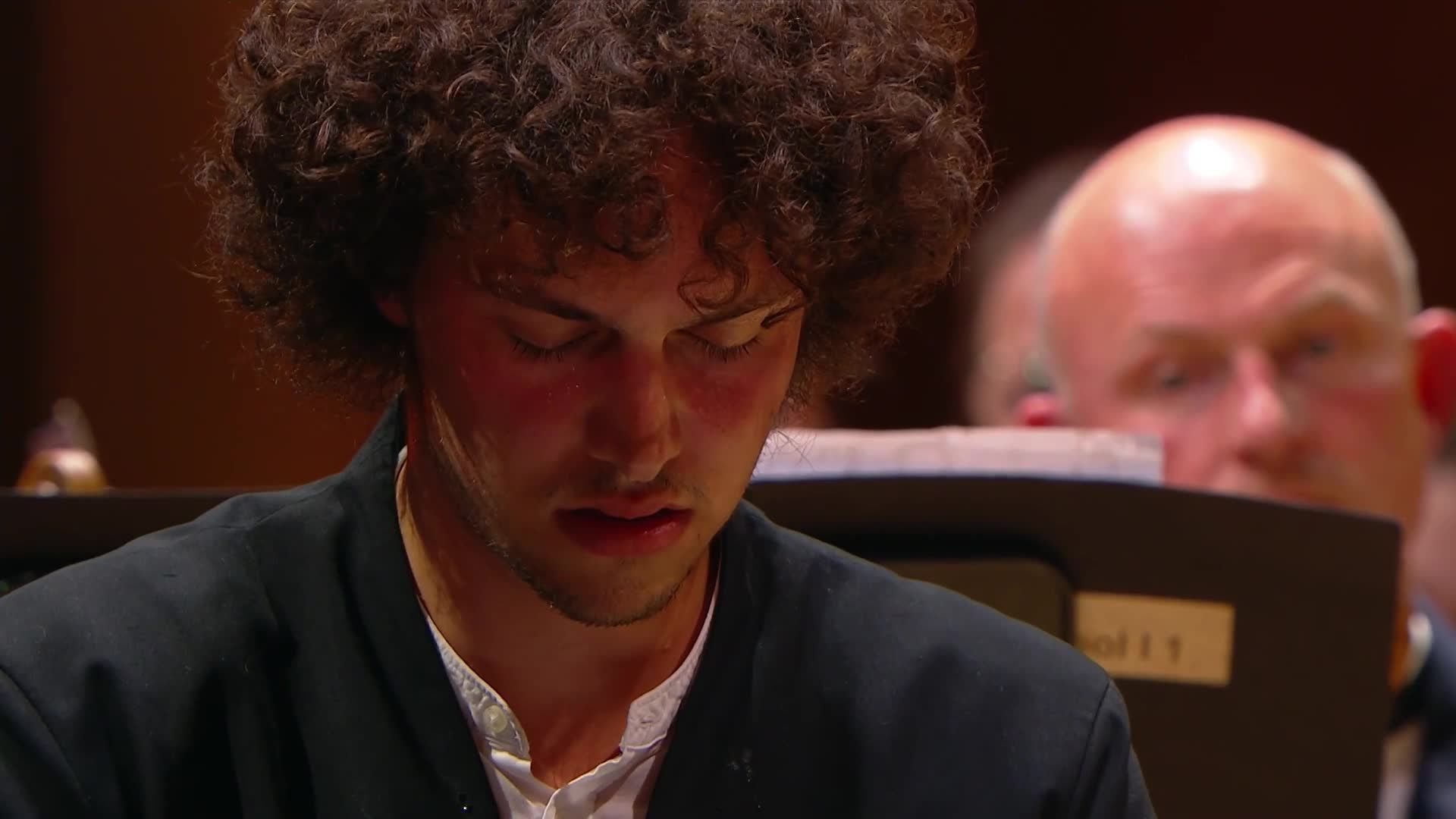 Nikola Meeuwsen 1er lauréat du Concours Reine Elisabeth 2025 piano ...