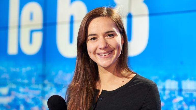 Marianne James incarne Maria Ulrika Von Glott et chante 'Les mandarines ...